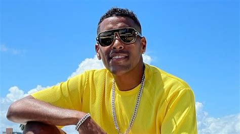 Mikaben Death Updates — Wyclef Leads Tributes To Haitian Singer Michael Benjamin 41 As