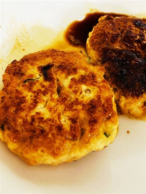 材料少なく簡単♪鶏ささみと豆腐ハンバーグ By 筋肉ぴっころ 【クックパッド】 簡単おいしいみんなのレシピが395万品