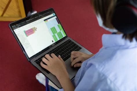 BISP Joins The Hour Of Code For Computer Science Education Week British International Babe