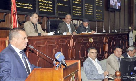 ورد الآن النواب يقر تقرير لجنة التجارة والصناعة بشأن تنفيذ الخطة