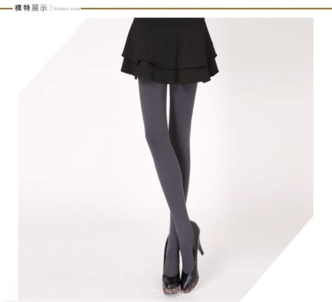 灰色连裤袜搭配衣服灰色连裤袜怎么搭配 伤感说说吧