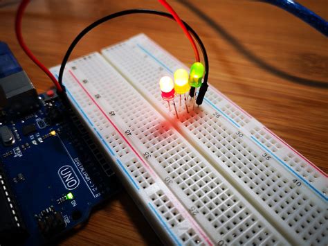 Traffic Light Simulator Project Using Arduino Arduino Project Hub Vrogue