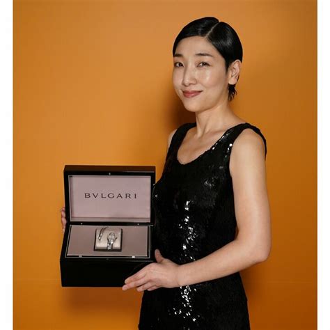「第46回 日本アカデミー賞」妻夫木 聡さん、安藤サクラさんをはじめ最優秀受賞者に贈られた「ブルガリ」名品時計をご紹介 Precious