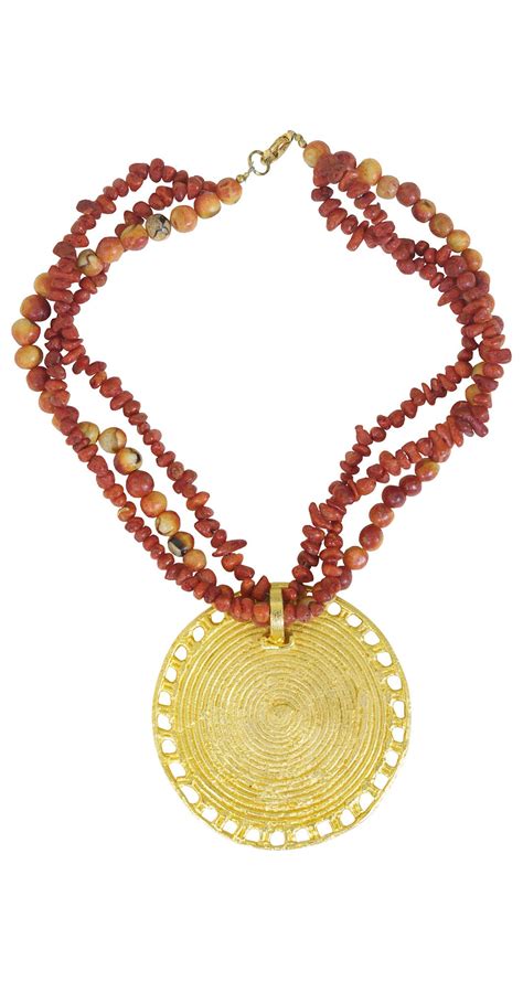 Averil Vintage 1970s Deadstock Statement Gold Medallion Necklace