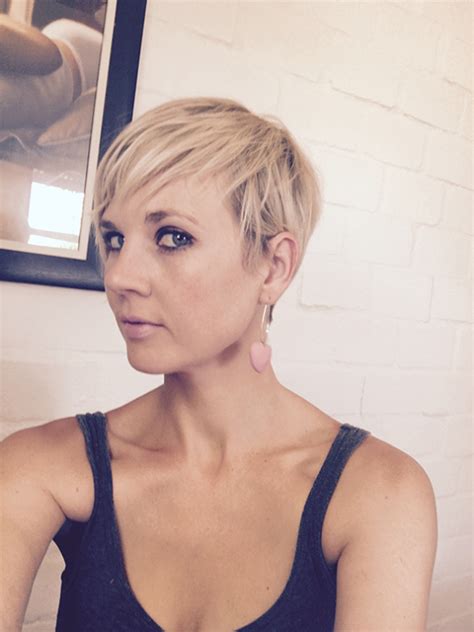 Desiré Gardner Sny Haar Hare In N Pixie Netwerk24