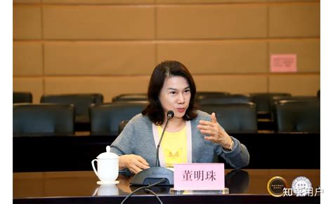 董明珠回应电器卖得贵称「格力做的不是眼前利益」，称躺平不能怪年轻人，教育家庭社会都该检讨，如何解读？ 知乎