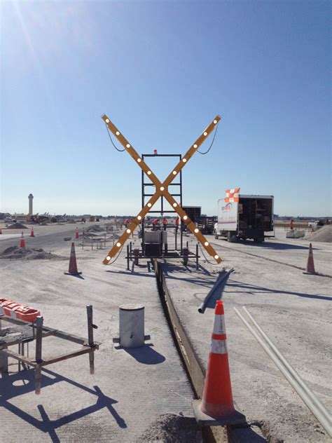 Mia Runway 12 30 Upgrades Cbs 4 Lrw World Airline News