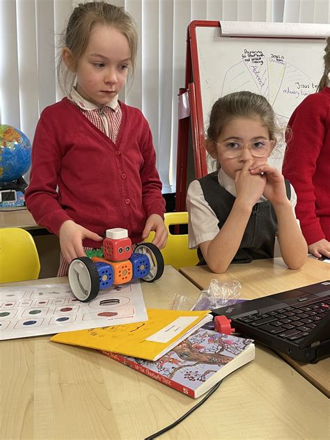 Year 2 Stem Coding Workshop Holy Redeemer Catholic Primary School