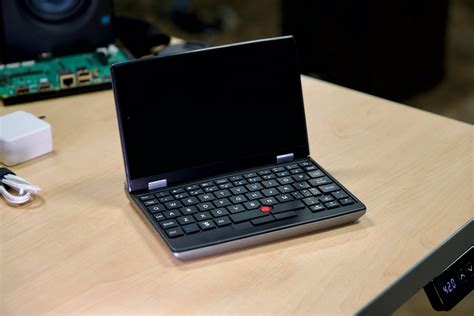 Sipeeds New Handheld Risc V Cyberdeck Jeff Geerling