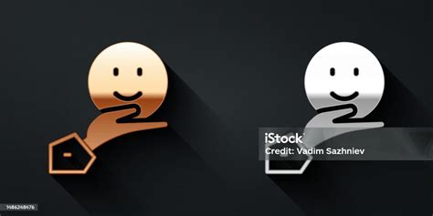 금색과 은색 행복한 우정의 날 아이콘은 검은 배경에 분리되어 있습니다 영원한 우정 개념입니다 긴 그림자 스타일 벡터 0명에 대한