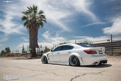 Stanced White Lexus Ls Gets Distinctive Looks With Black Avant Garde