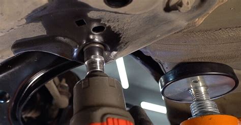 How to change front lower arm on CITROËN C CACTUS replacement guide