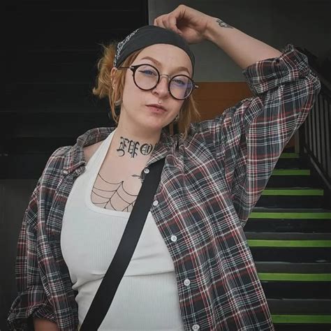 Aj Sewerprincess On Threads