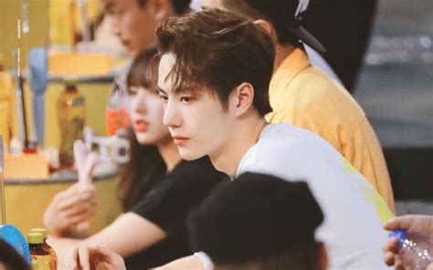 Pin De Magela Monzon En Wang Yibo