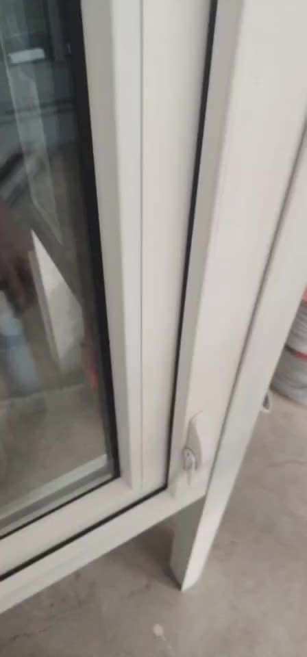 새로운 디자인 Upvcpvc 외부 오프닝 여닫이 창 창 손 크랭크 오프너 창 모기장 Buy 핸드 크랭크 오프너 창upvc 핸드 크랭크 오프너여 닫이 창