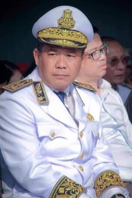 ព្រះមហាក្សត្រត្រាស់បង្គាប់តែងតាំង លោក អ៊ុំ រាត្រី លោក គួច ចំរើន លោក