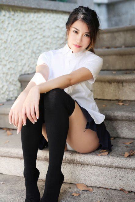 Asian Panty Peek Porn Pic Eporner