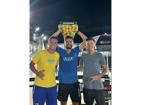 Augusto E Gustavo Russo São Destaques Em Torneio Internacional De Beach
