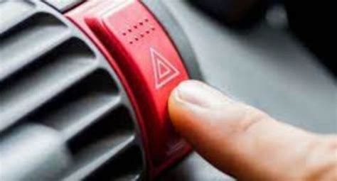 Как долго можно стоять на “аварийке” под знаком “Остановка запрещена