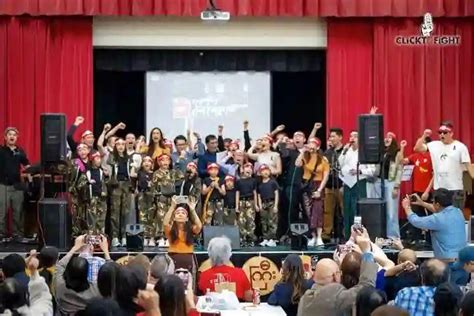 Radio လန်ဒန်မြို့ နဲ့ မန်ချက်စတာမြို့ မှာကျင်းပတဲ့ တော်လှန်သင်္ကြန် ရန်ပုံငွေပွဲသို့ ပြည်ထောင