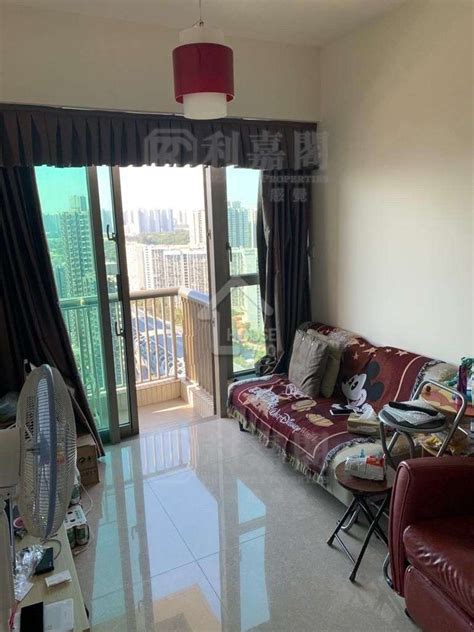 朗屏世宙住宅屋苑出售， 世宙 位置优越 交通便利 间隔四正 近港铁站 House730