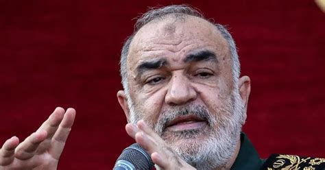 فرمانده کل سپاه پاسداران دشمن تصور می‌کند نظام ساقط خواهد شد ایران