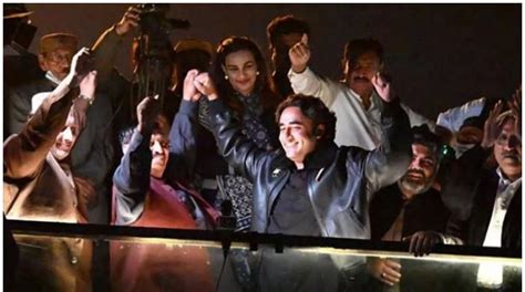 Bilawal S Kanpen Tang Rahi Hain Slip Of Tongue Triggers Meme Fest On