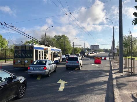 Ambuteiaje în Chișinău Circulația rutieră pe podul de pe strada Mihai