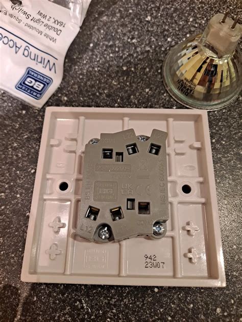 How To Wire A Light Switch Connected To Two Lights DIYnot Forums