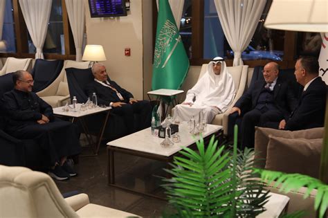 وزير الشؤون الدينية والأوقاف يصل للمملكة العربية السعودية للإشارف على