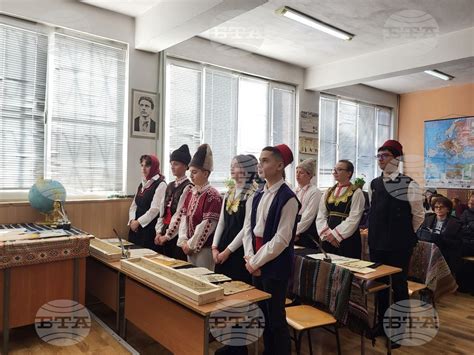В Профилирана гимназия „Константин Фотинов“ в Самоков се състоя урок по