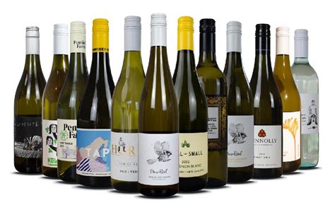 Cosy Autumn Luxe White Collection Naked Wines