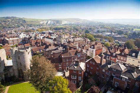 The 10 Happiest And Most Affordable Commuter Towns