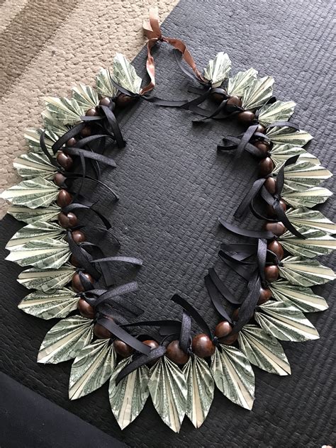 Kukui Nut Lei I Made For Kyle Nebreezy Kukui Nut Kukui Leis