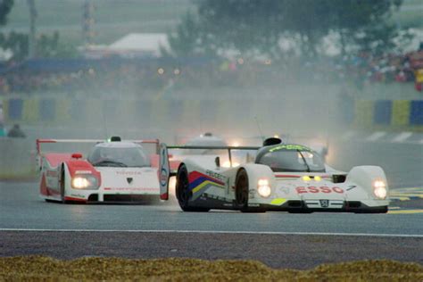 Heures Du Mans Peugeot Un Lion Dans La Course Automobile
