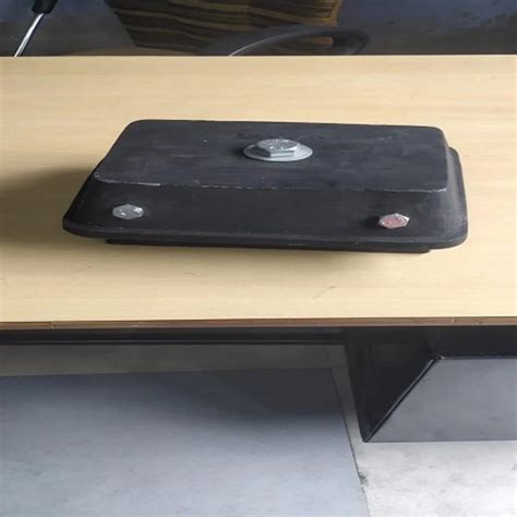 Material Rubber Black Polybond Anti Vibration Mounts For Industrial