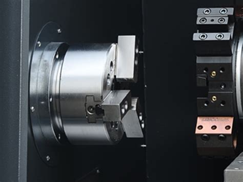 Fama Torno Cnc Bancada Plana Ftl 400 Pesado Robusto Y Preciso