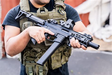 Classic Army ECS PXG 9 AEG Airsoft SMG Field Ready Combo V2 Black