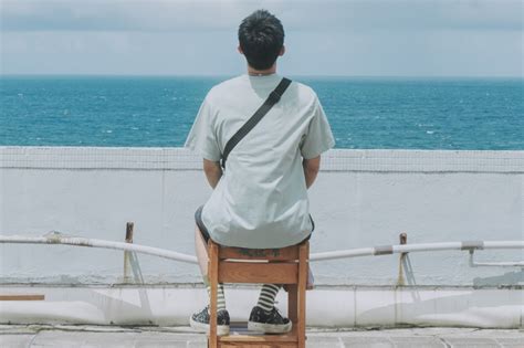 記者 梅花新聞網 田瑜萍台北報導 詹懷雲情人節曖昧點名「誰陪我看海」 已婚男星竟爽快答應 ｜ 梅花新聞網