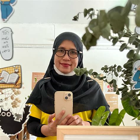 เพราะหนูมีนิสัยไม่เหมือนใคร หนูฉลาด และอยู่เป็นมาก มี่ไม่เคยเจอแมวแบบหนูเลย มี่เลยลืมหนูไม่ได้