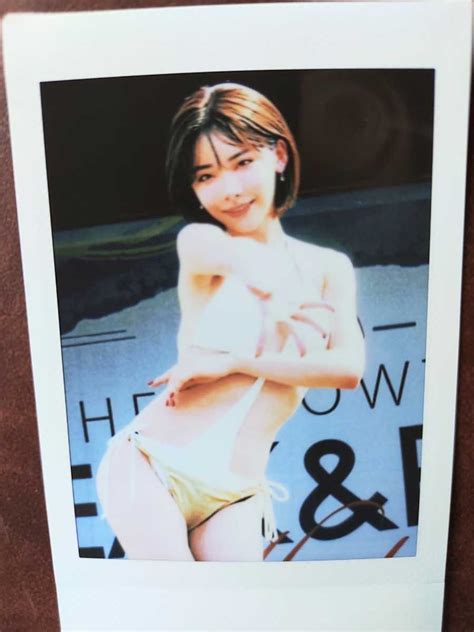 深田えいみ チェキ 写真 2 写真 ｜売買されたオークション情報、yahooの商品情報をアーカイブ公開 オークファン（）