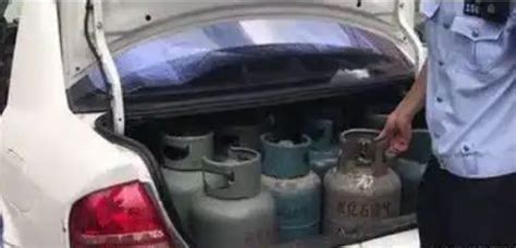 小轿车能拉1个煤气罐吗跑短途 汽车 新车 用车 养车 车主 汽车其他 汽车使用 有驾