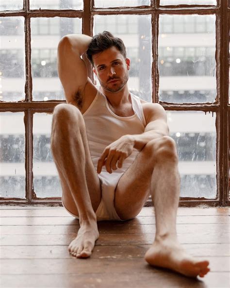 TW Pornstars Philip Fusco Twitter Just Looking At You