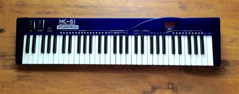 MIDIPLUS Studiotech MIDIPLUS Audiofanzine