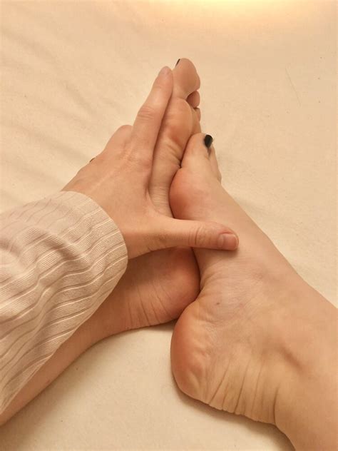 Kelly Sweet Feet