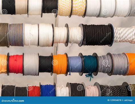Colorful Embroidery Thread Spool Using In Garment Industry Row Stock