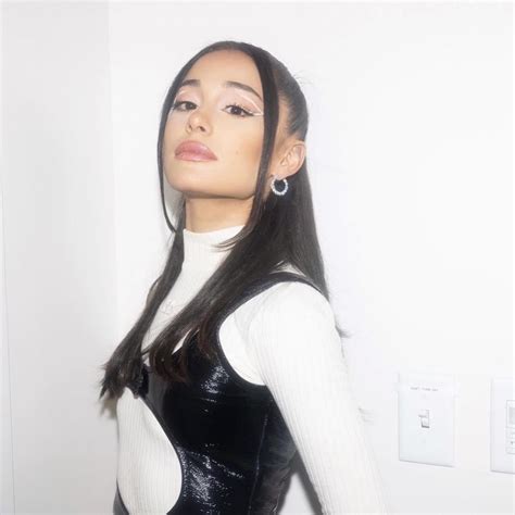 Ariana Grande Lewd