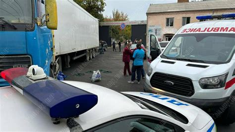 Imagini Cu Impact Emotional Un Barbat A Murit Dupa Ce Un TIR A Mers