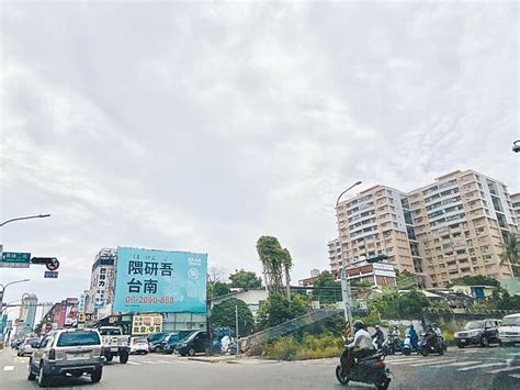 台南大灣交流道壅塞 路口改善年底完工 地方新聞 中國時報