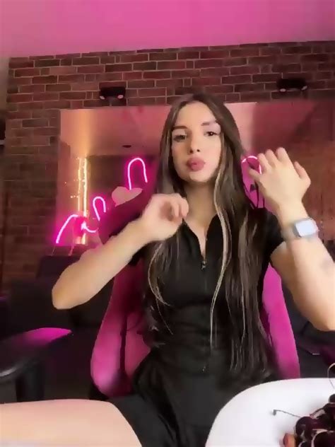 Delete Malyshka Eporner